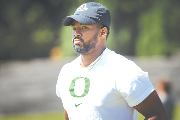 New relationship: College football coaches, players becoming more like ...